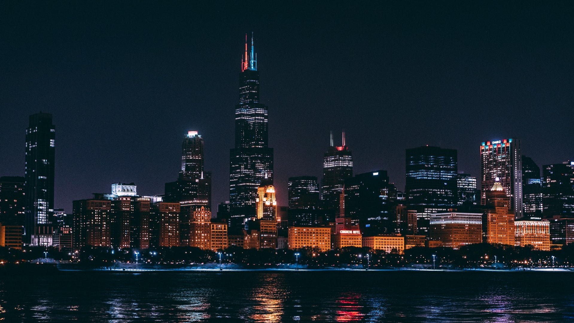 Providing the best in-class service | Chicago Sales Agency